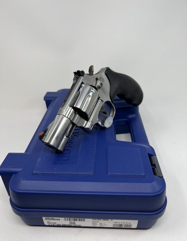 New SMITH & WESSON 686 PLUS STAINLESS DISTINGUISHED COMBAT MAGNUM – 357 ...
