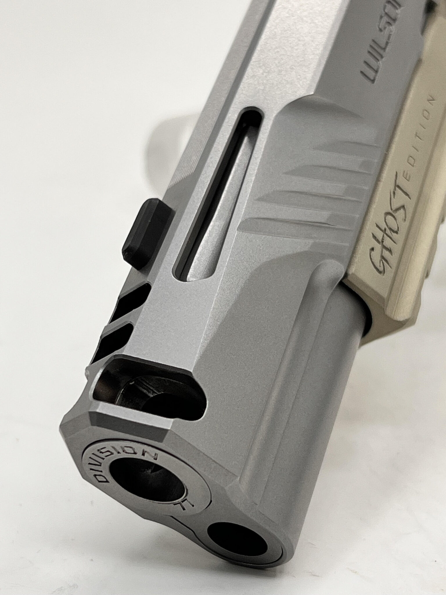 New WILSON COMBAT DIVISION 77 PROJECT 1 GHOST PISTOL – 9MM – SILVER ...