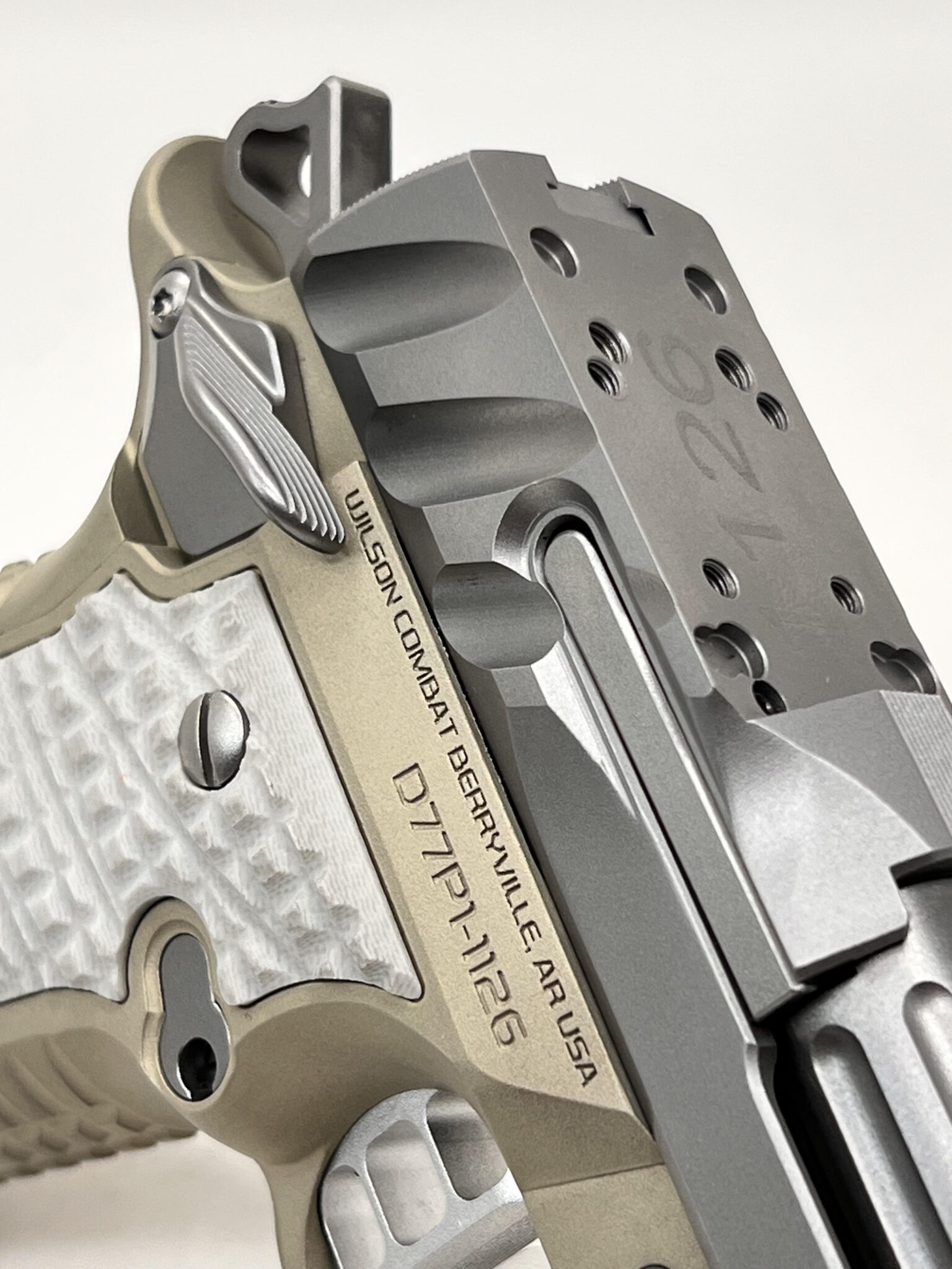 New WILSON COMBAT DIVISION 77 PROJECT 1 GHOST PISTOL – 9MM – SILVER ...
